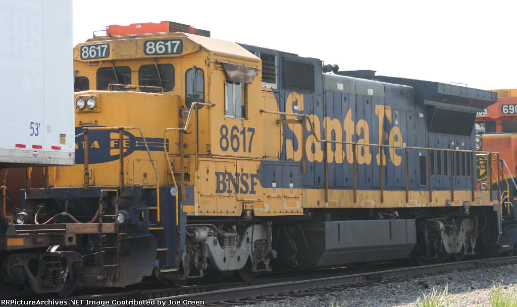 BNSF 8617